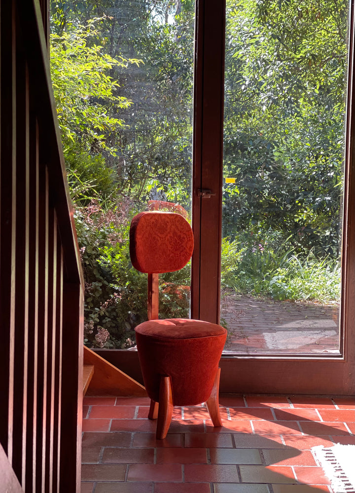 Seating – Curated Spaces